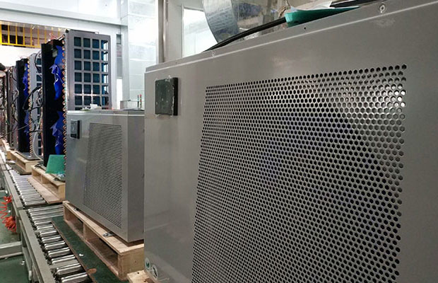 Виробництво насосів для басейнів RAYMER працює на 100% – RAYMER