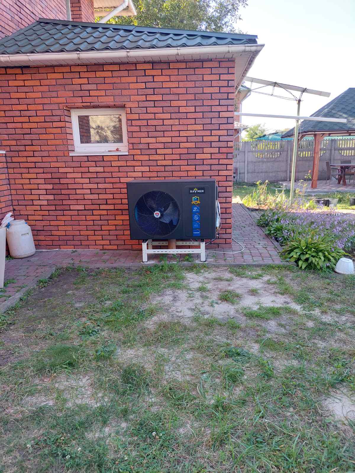 Тепловой насос Raymer RAY-10DS2-EVI на 10 кВт. Монтаж в с. Вишенки ...